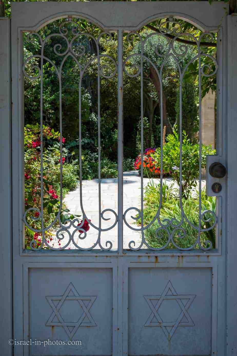 Ein Kerem, Jerusalem - Visitors Guide (Map, Attractions, and More)