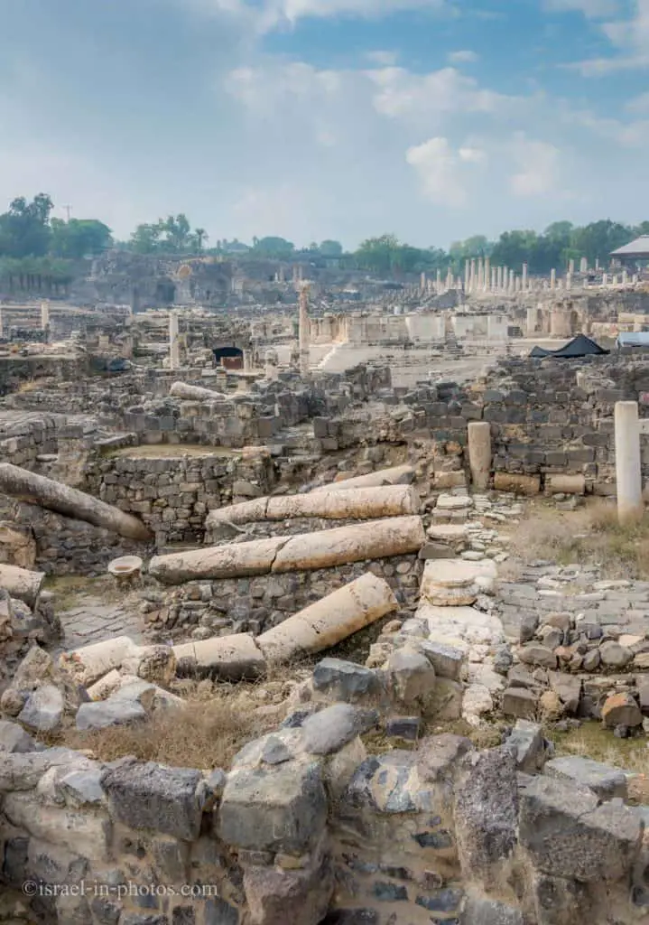 Beit Shean National Park - Visitors Guide - In a Roman City