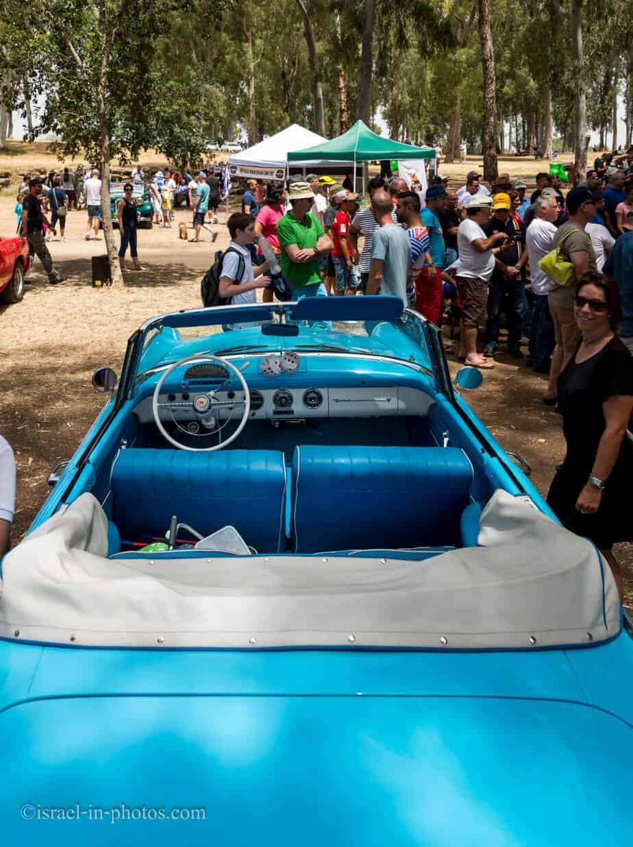 Classic Car Club in Israel (Five Club) at Tel Afek - Israel in Photos