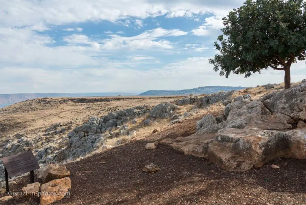 Arbel National Park - Visitors Guide (with Tracks)
