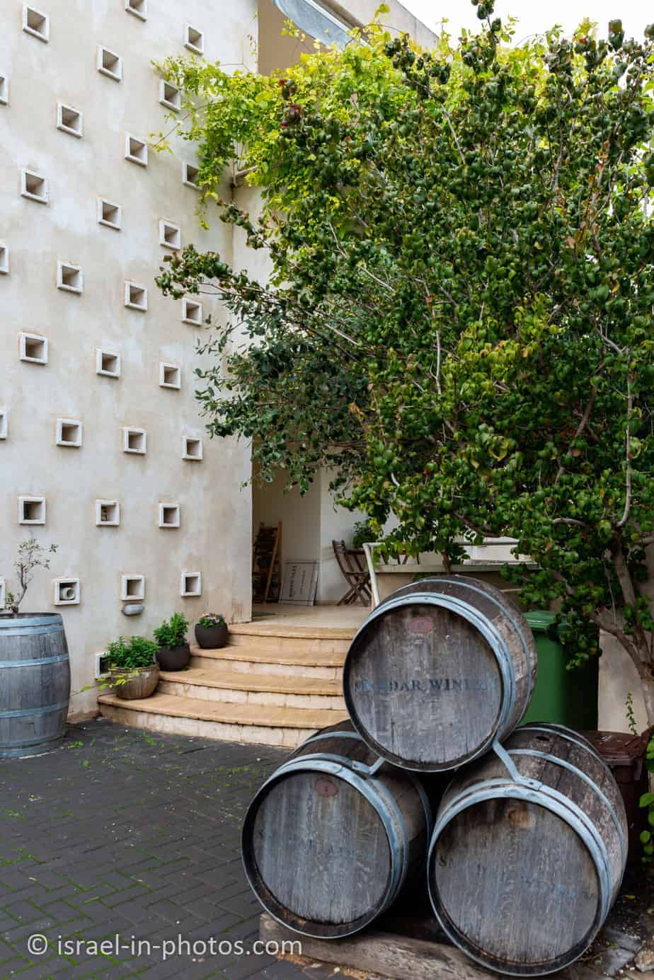 Zichron Yaakov - Visitors Guide (Map, Attractions, and More)