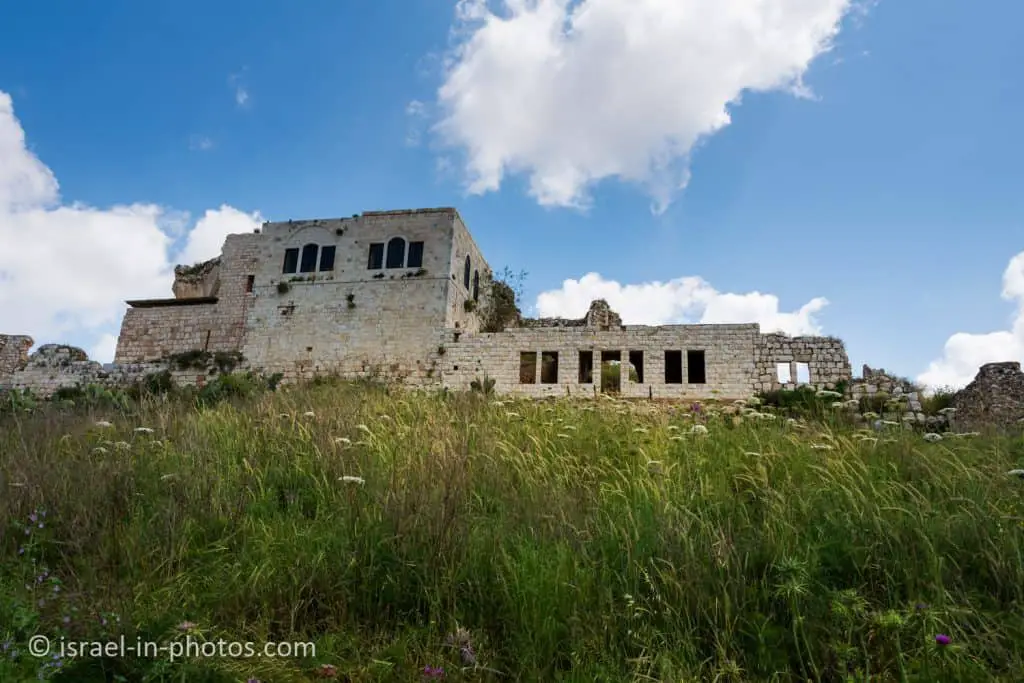 Migdal Tsedek National Park – Visitor Guide 2021 (with Map and Trails ...