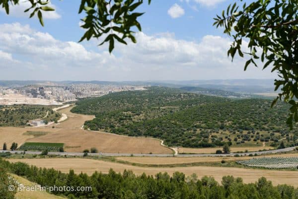 Tel Azekah, Britannia Park - Visitors Guide - Israel in Photos
