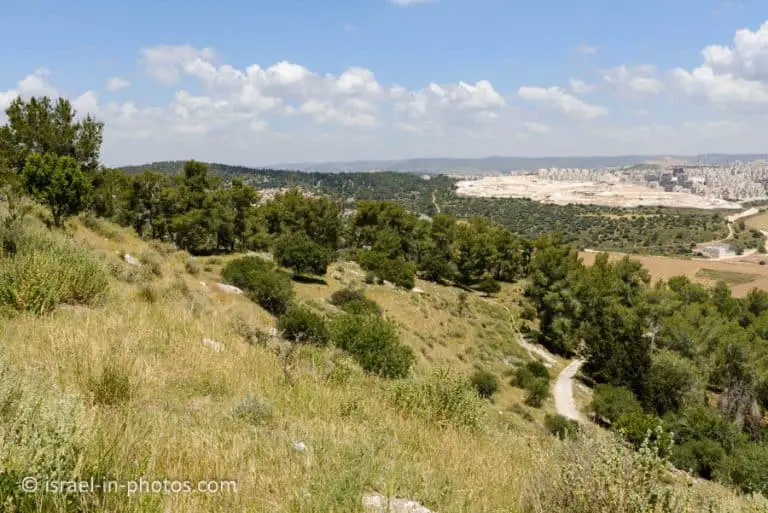 Tel Azekah, Britannia Park - Visitors Guide - Israel in Photos