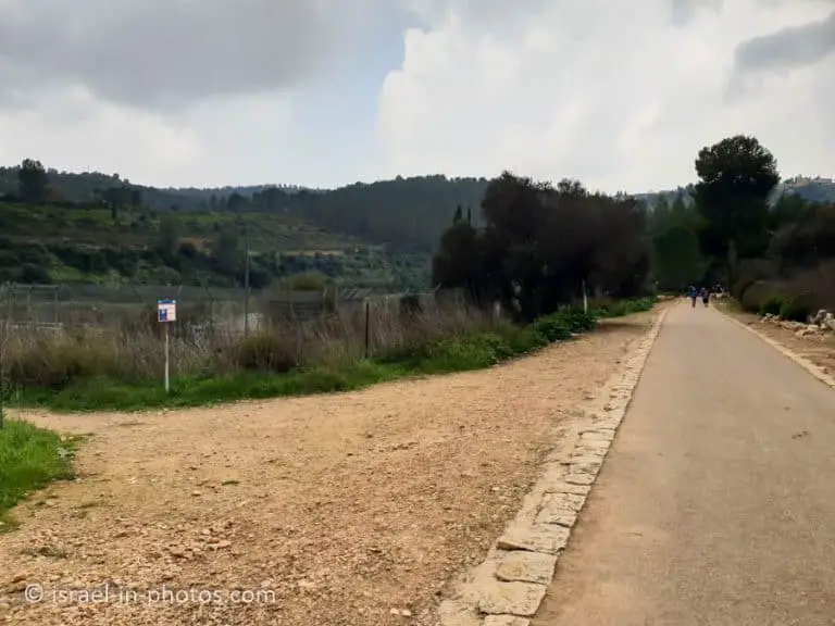 Beit Zayit Reservoir, Seasonal Lake by Jerusalem - Visitors Guide ...