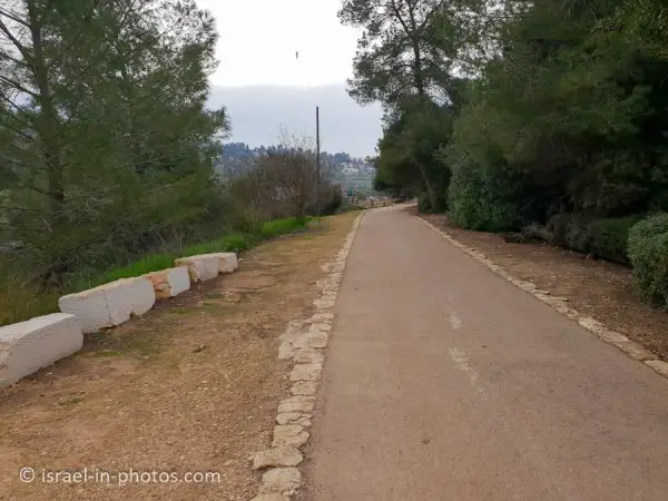 Beit Zayit Reservoir, Seasonal Lake by Jerusalem - Visitors Guide ...