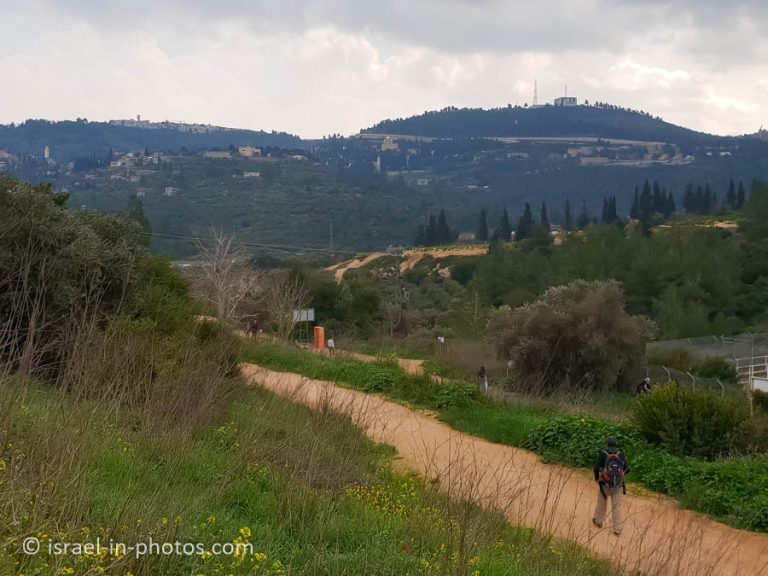 Beit Zayit Reservoir, Seasonal Lake by Jerusalem - Visitors Guide ...