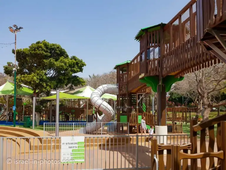 Raanana Park - Ideal place for Families - Visitors Guide