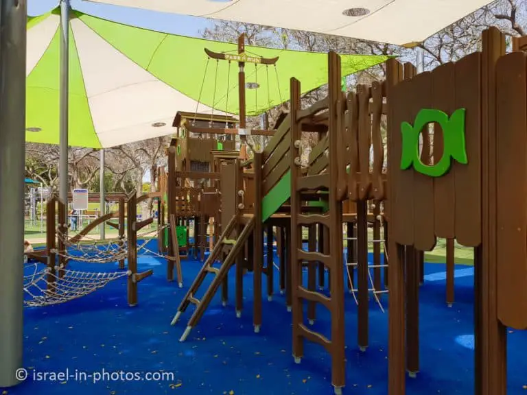 Raanana Park - Ideal place for Families - Visitors Guide