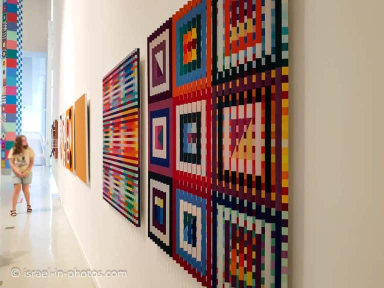 Agam Museum, Rishon LeTsiyon - Visitors Guide - Israel in Photos