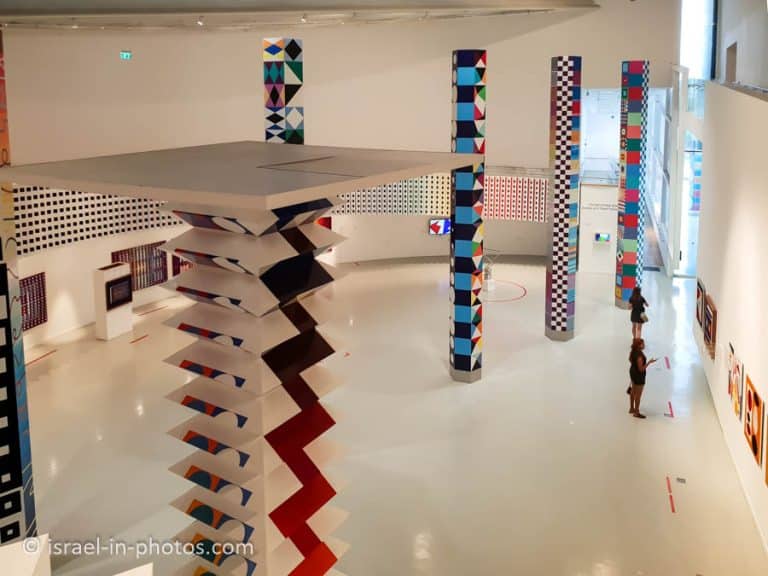 Agam Museum, Rishon LeTsiyon - Visitors Guide - Israel in Photos