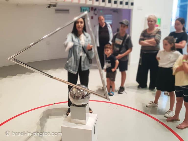 Agam Museum, Rishon LeTsiyon - Visitors Guide - Israel in Photos