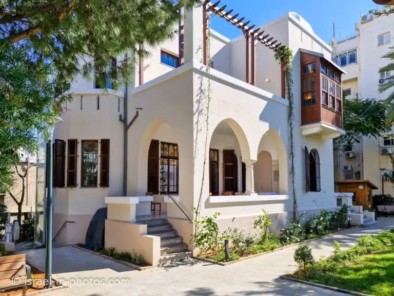 Bialik House, Tel Aviv - Visitors Guide - Israel in Photos