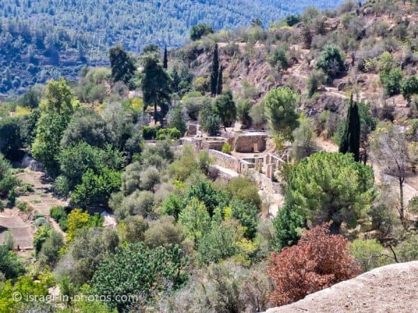 Sataf - Hiking Trails near Jerusalem - Visitors Guide - Israel in Photos