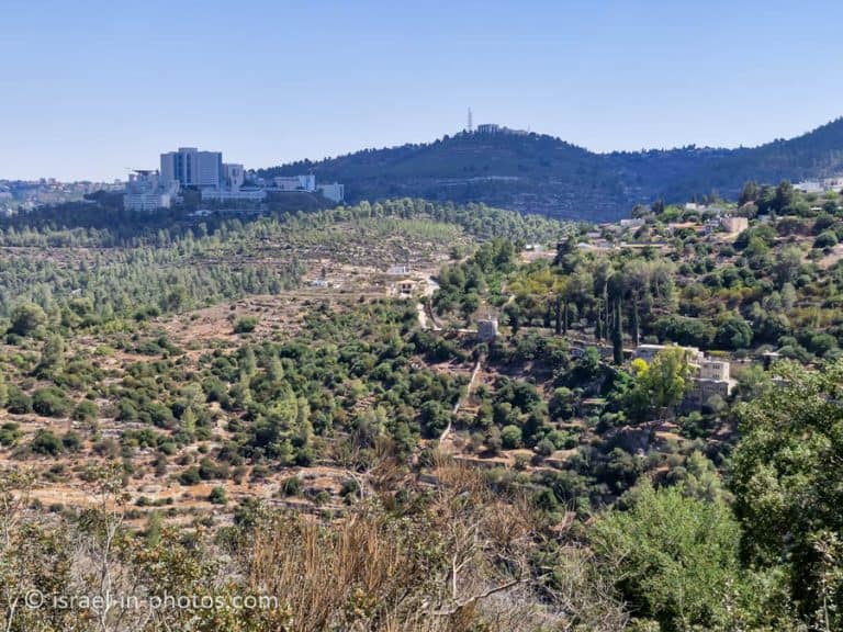 Sataf - Hiking Trails near Jerusalem - Visitors Guide - Israel in Photos