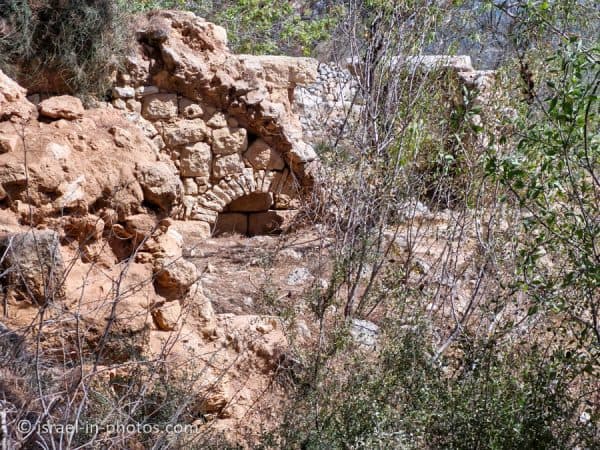 Sataf - Hiking Trails near Jerusalem - Visitors Guide - Israel in Photos
