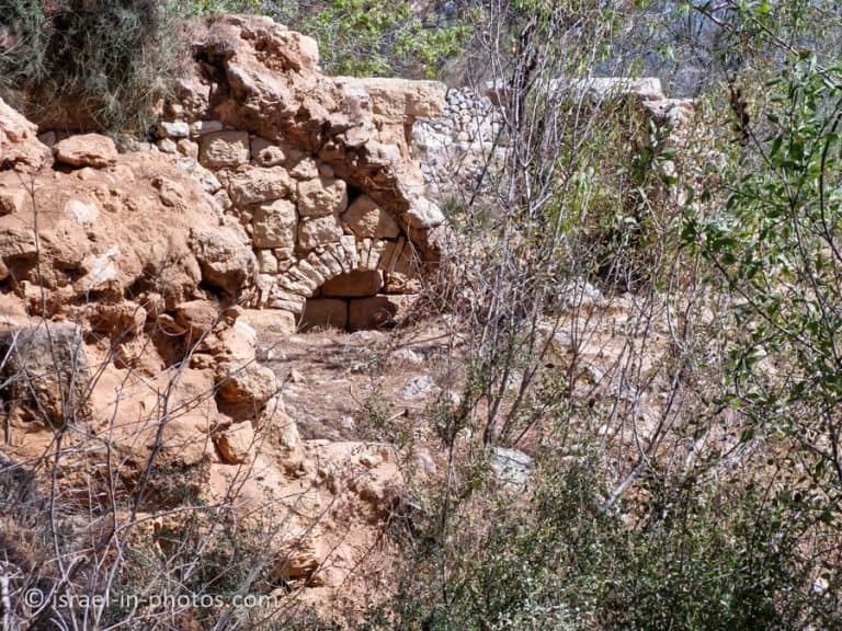 Sataf - Hiking Trails near Jerusalem - Visitors Guide - Israel in Photos